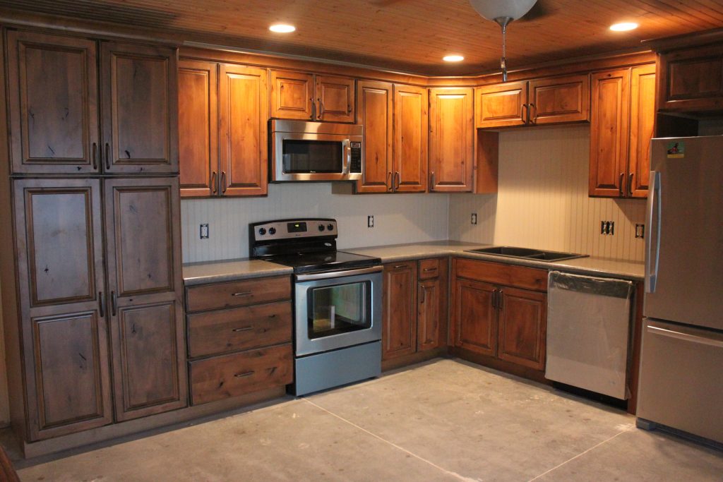 Hunting Lodge Kitchen - Dobish Construction, Inc.